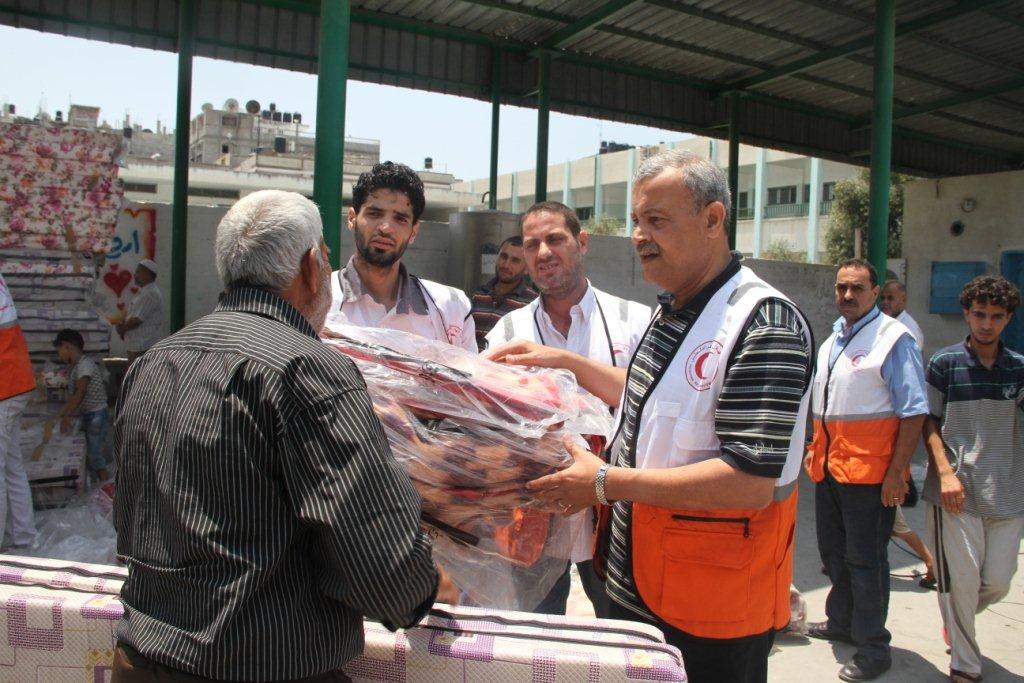 President of PRCS visits Jabalia EMS center and supervises the ...